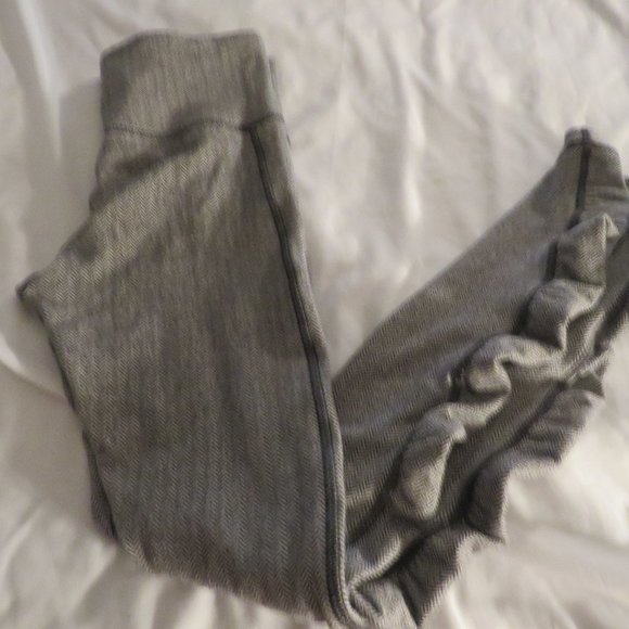 lululemon athletica | Pants & Jumpsuits | Lululemon Gray Chevron ...